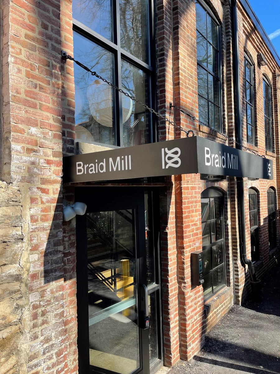 Braid Mill: Bridging Tradition and Innovation in a Workspace Sanctuary
